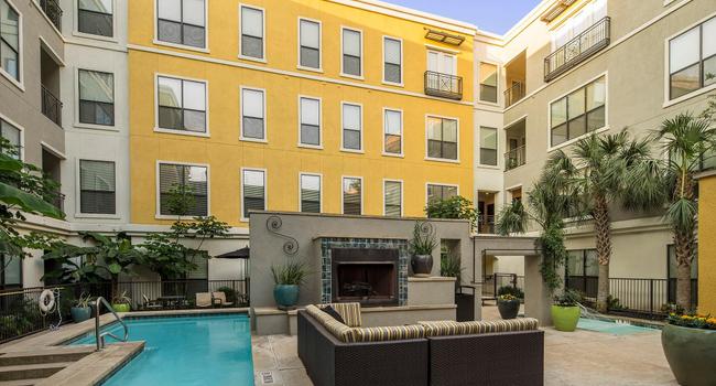 Briar Forest Lofts - 130 Reviews | Houston, TX Apartments for Rent ...