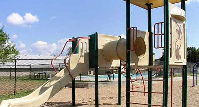 Cedarview Commons Reviews - Saint Paul, MN | 2376 Ariel Street North ...