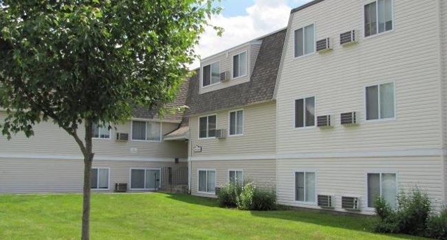 Mill Pond Village - 83 Reviews | Broad Brook, CT Apartments for Rent ...