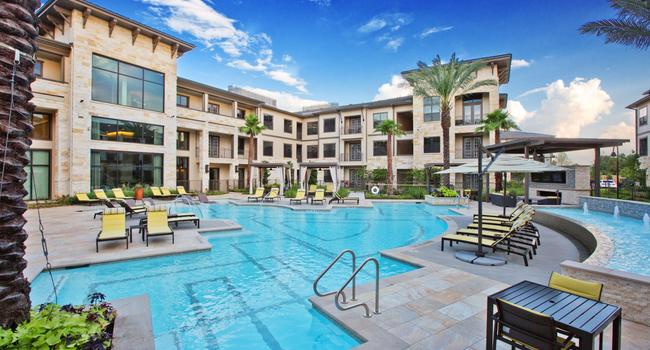 ARIUM Spring Crossing Reviews - Spring, TX | 21525 Spring Plaza Dr | 71 ...