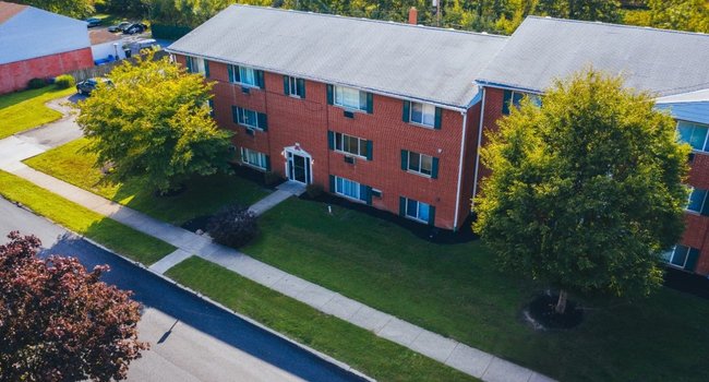 Rockside Place Apartments Reviews - Garfield Heights, OH | 12205 Valley ...