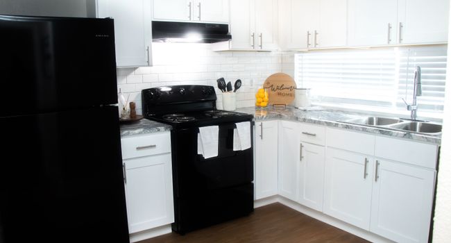 The Element at River Pointe Reviews - Jacksonville, FL | 11291 Harts Rd ...