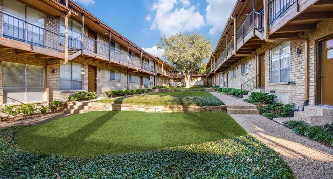 Lakeside on Spring Valley Reviews - Richardson, TX | 1000 West Spring ...