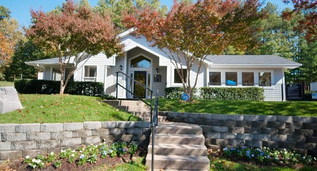 Triangle Place - 72 Reviews | Durham, NC Apartments for Rent ...